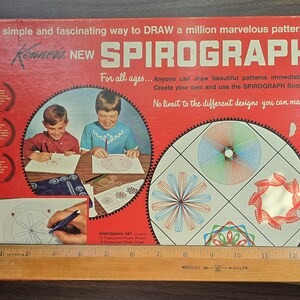 1967 Spirograph Drawing Kit by Kenner's. - Etsy