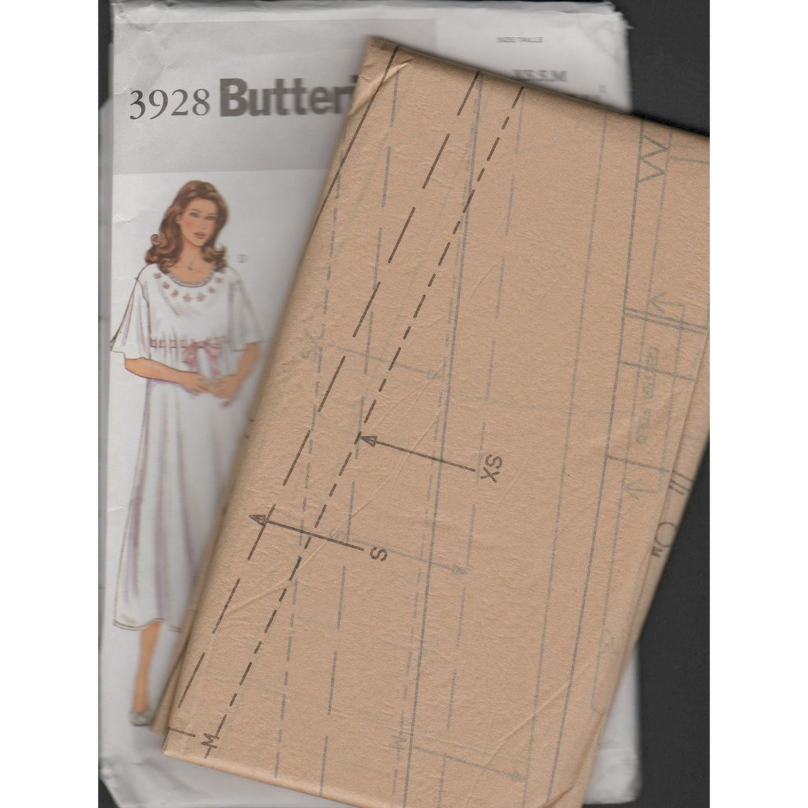 Butterick 3928 Ribbon Trimmed Nightgown Pattern Ruffled Hem Misses Size ...