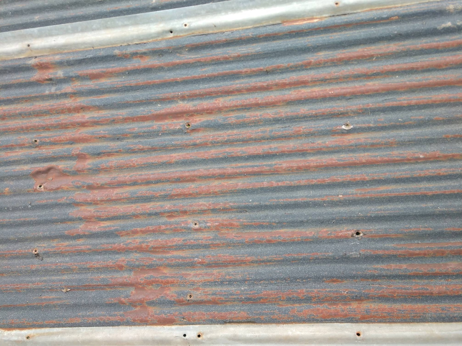 Rusty With Black Reclaimed Corrugated Metal 300 Sq Feet Available ...