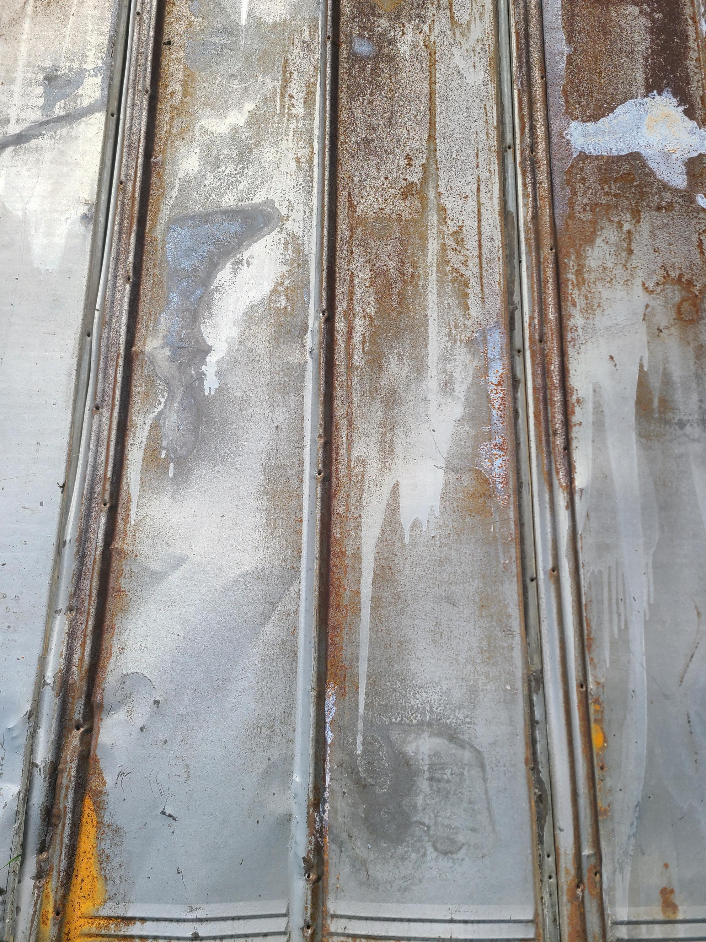 Reclaimed Metal Roofing Barn Tin Silver and Rusty Beautiful Rustic ...