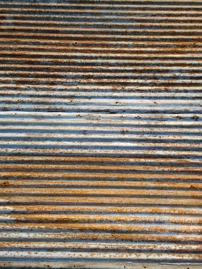 Metal Roofing Barn Silver Tin With Some Rust Areas Beautiful Reclaimed ...