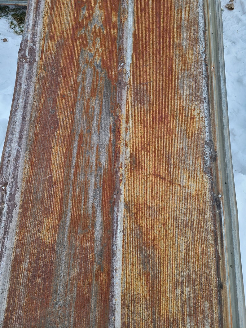 Reclaimed Rusty Barn Tin Roofing - Weathered Silver Metal, Rustic ...