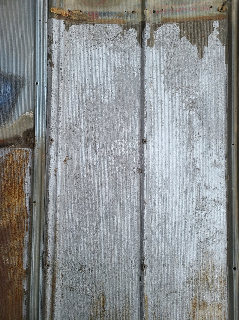 Reclaimed Rusty Barn Tin Roofing - Weathered Silver Metal, Rustic ...
