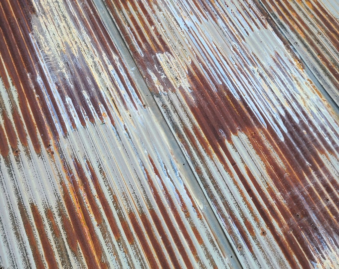 Metal Roofing Barn Silver Tin With Some Rust Areas Beautiful Reclaimed ...