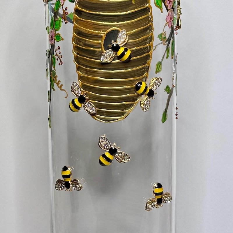 Bee Vase - Etsy