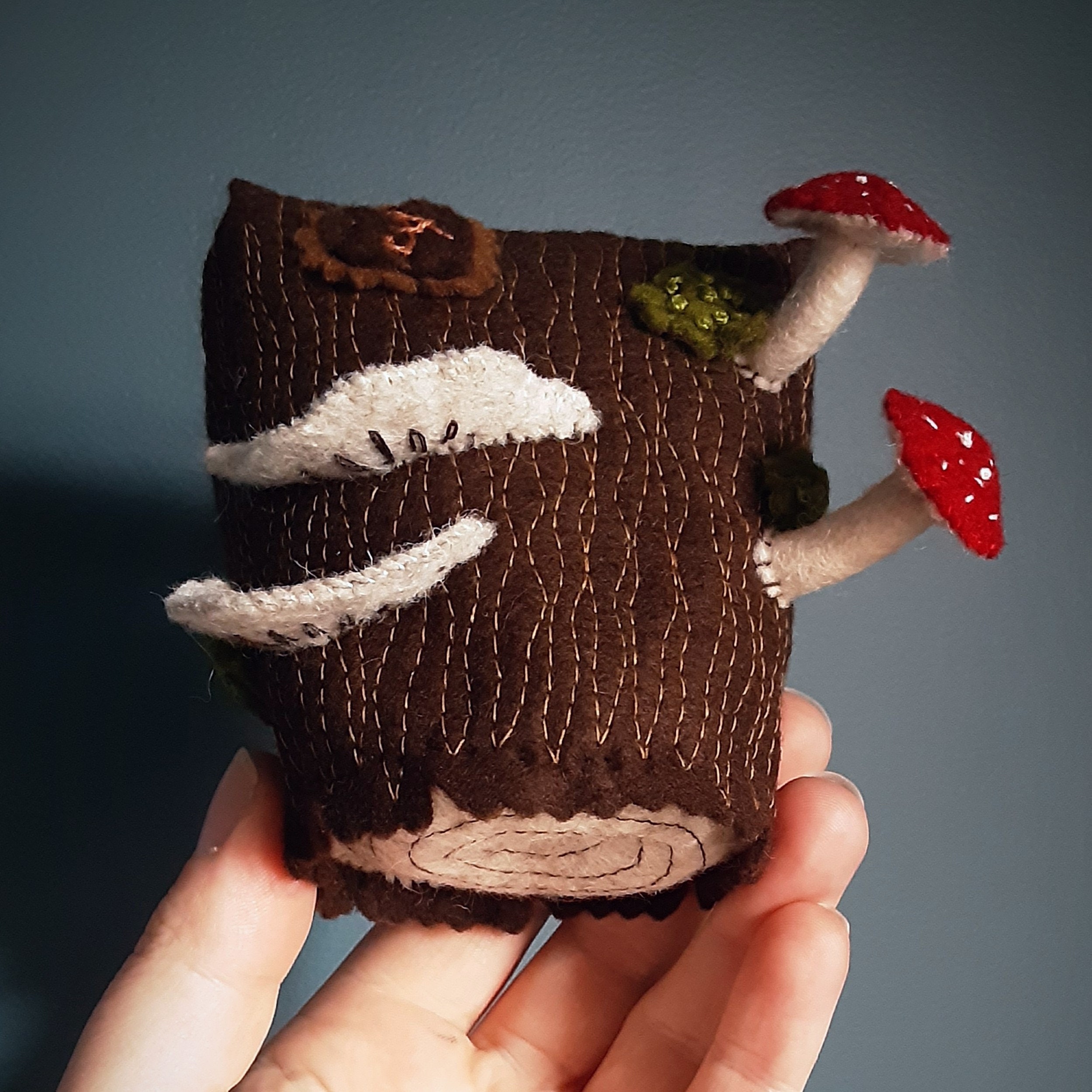Woodland Log Felt Pouch SEWING PATTERN & Tutorial PDF Instant Download ...
