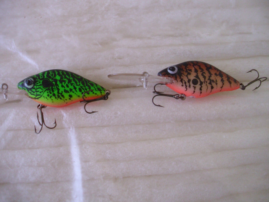 Two Vintage Lazy Ike Co. Fishing Lures, Older Style Natural Ike Lures ...