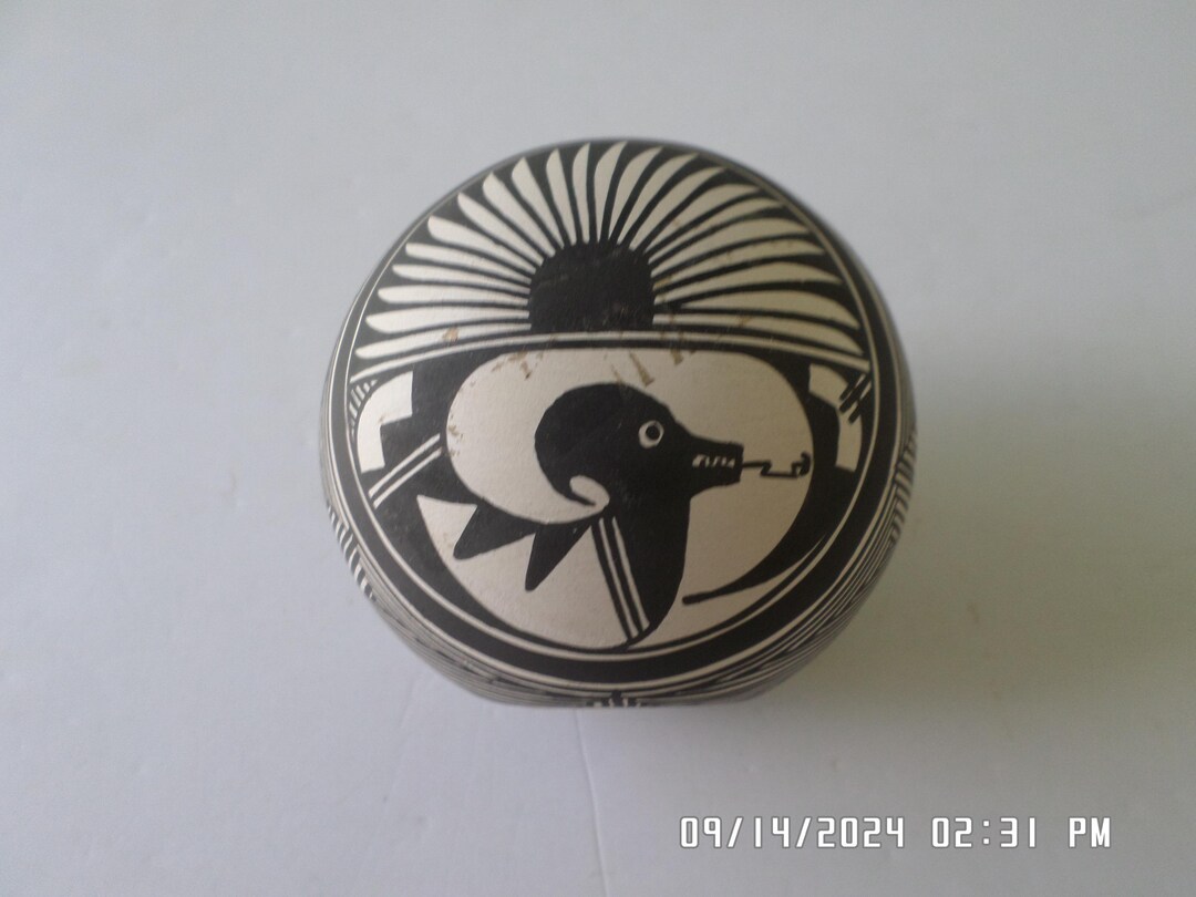 Antique / Vintage Acoma Seed Pot, Native American Art, Hand Turned Pot ...