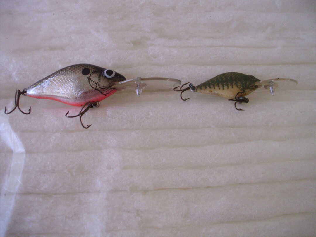 Two Vintage Lazy Ike Co. Fishing Lures, Older Style Natural Ike Lures ...