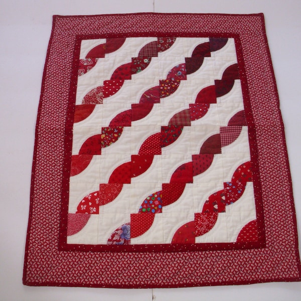 Red Quilt - Etsy