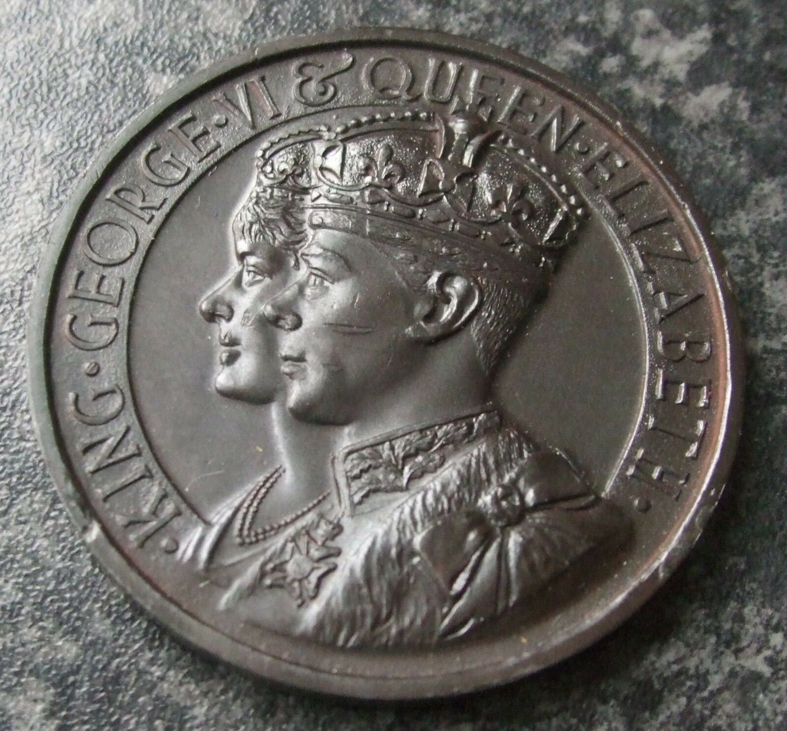 1937 King George Vl & Queen Elizabeth Boxed Coronation Bronze Medal ...