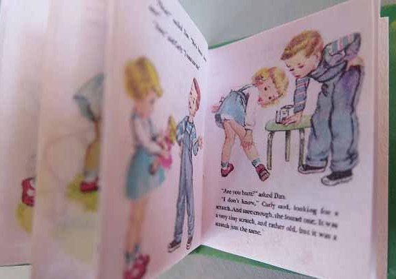 Children's Book Doctor Dan dollhouse miniature 1:12 | Etsy