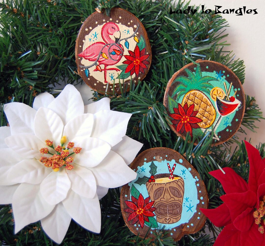 Tropical Wood Slice Christmas Tree Ornament Decoration, Tiki, Flamingo ...