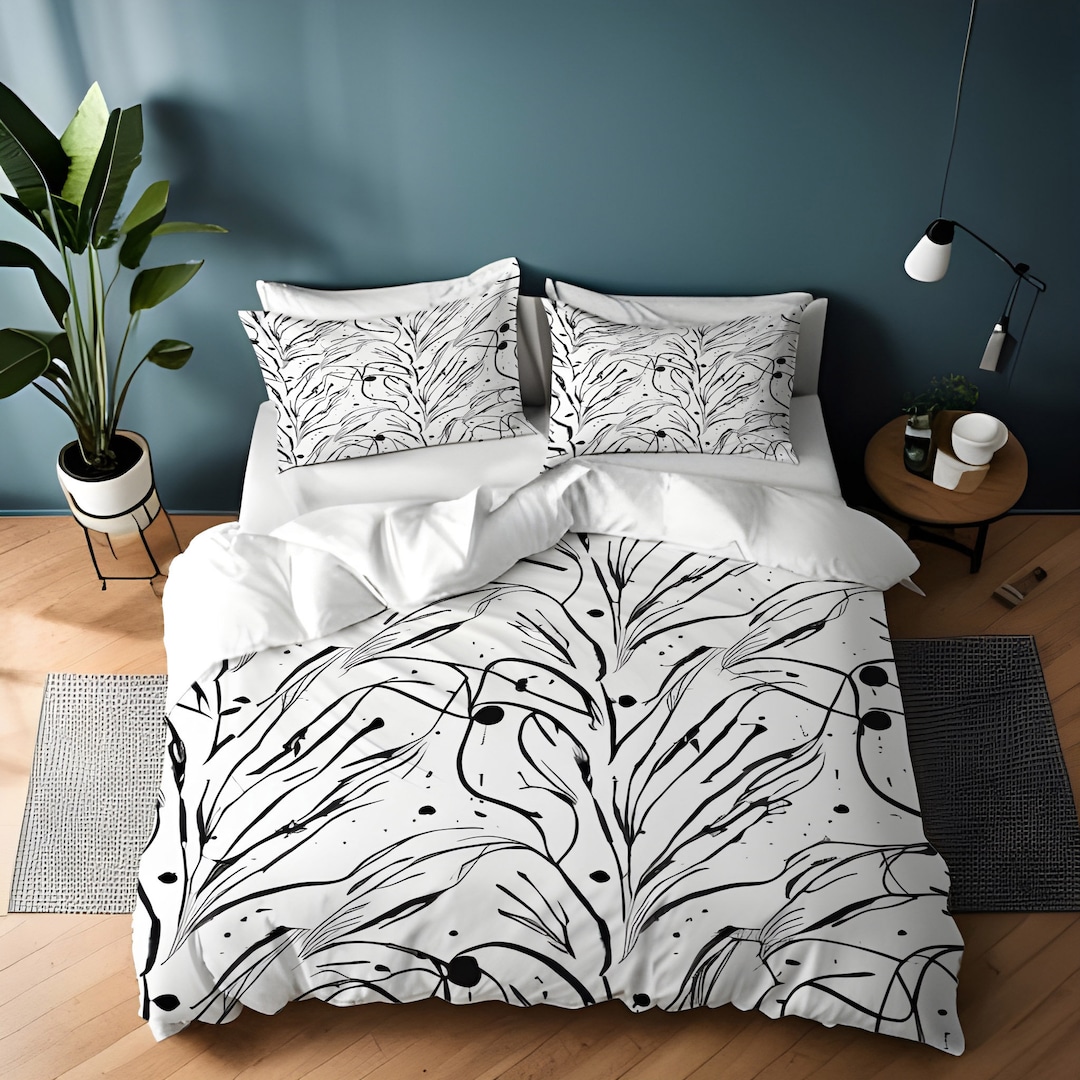 Black and White Chic Line Art Print Comforter or Duvet Cover | Twin ...