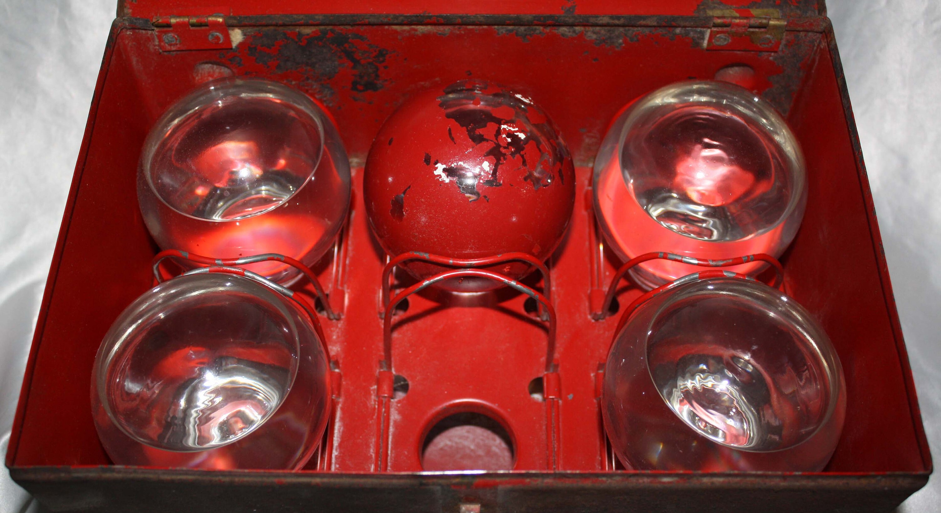 Shur-stop FOR FIRE Fire Grenade/bomb Kit Case & 5 Grenades - Etsy