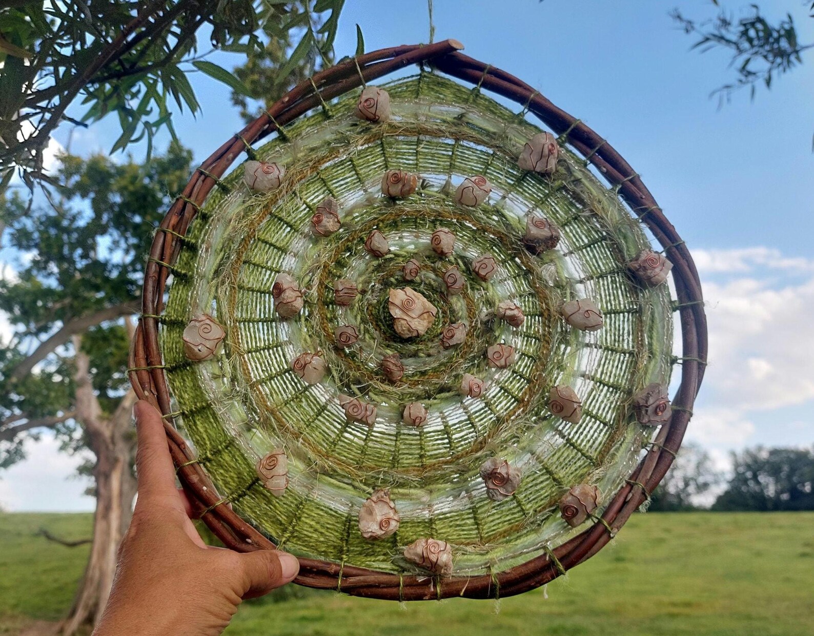Handmade Willow Weaving • Raw Quartz Crystal, Sylvan Home Art - Etsy UK