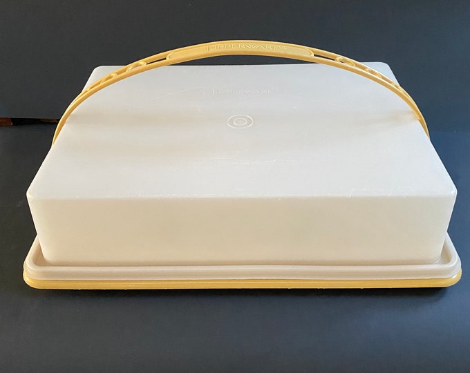 1970s Tupperware Cake Taker - Etsy