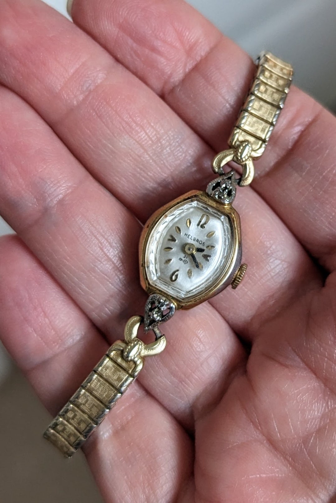 WORKING Vintage Helbros Gold Tone Ladies Watch With Vintage Stretch ...