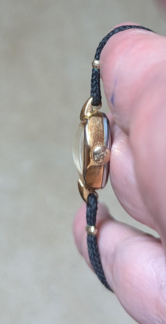 Working vintage Gruen gold tone watch with string ban… - Gem