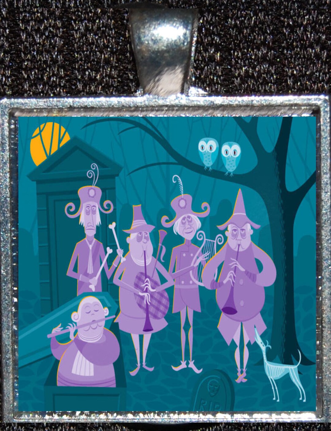 Haunted Mansion Singing Fat Lady Ghosts Pendant Necklace Disney WDW ...