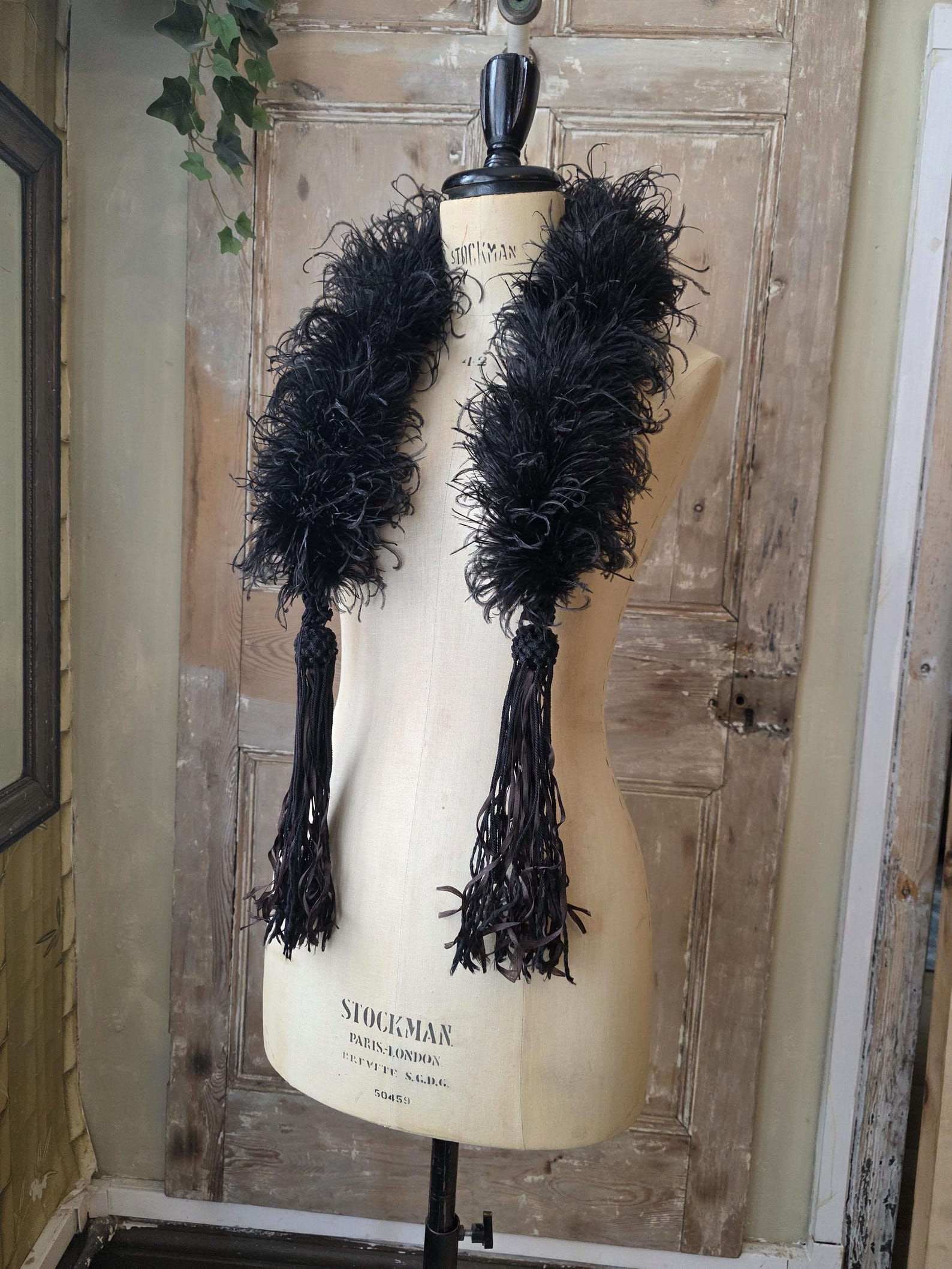 Vintage Early 1900s Black Ostrich Feather Boa Silk Tassels – Flapper ...