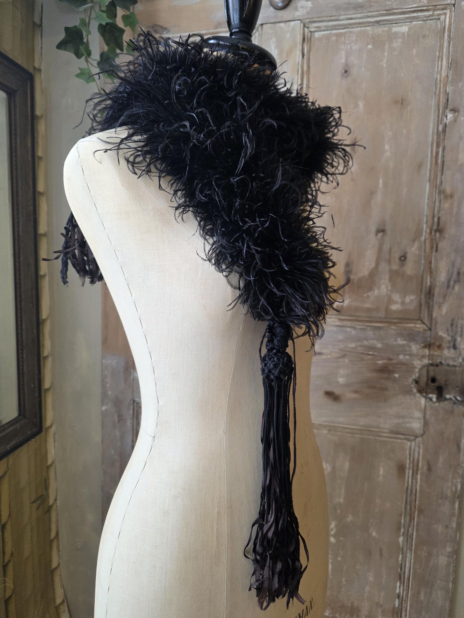 Vintage Early 1900s Black Ostrich Feather Boa Silk Tassels – Flapper ...
