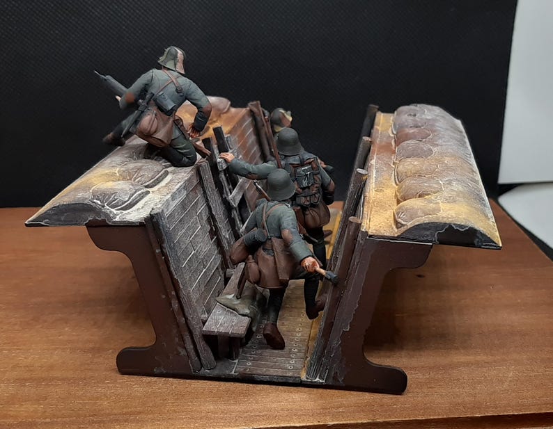 Painted Miniatures - German Infantry (4 Figures) + Trench WW1 Scale 1: ...
