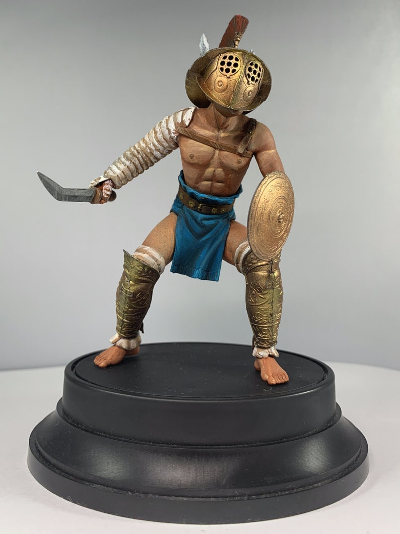 Painted Figure Roman Gladiator Figure hoplomachus With Pedestal, Scale ...
