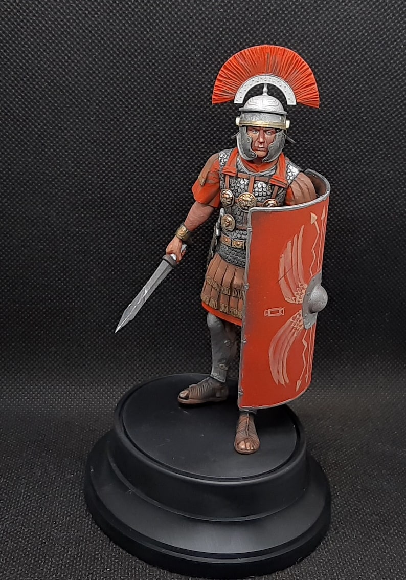 Painted Figure - Roman Centurion (I Century) With Pedestal, Scale 1:16 ...