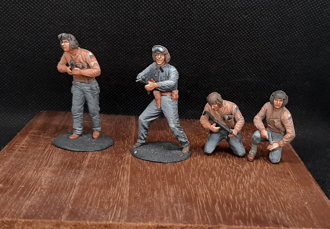Painted Miniatures - Close Combat US Tank Crew WW2, 4 Figures Scale 1/ ...