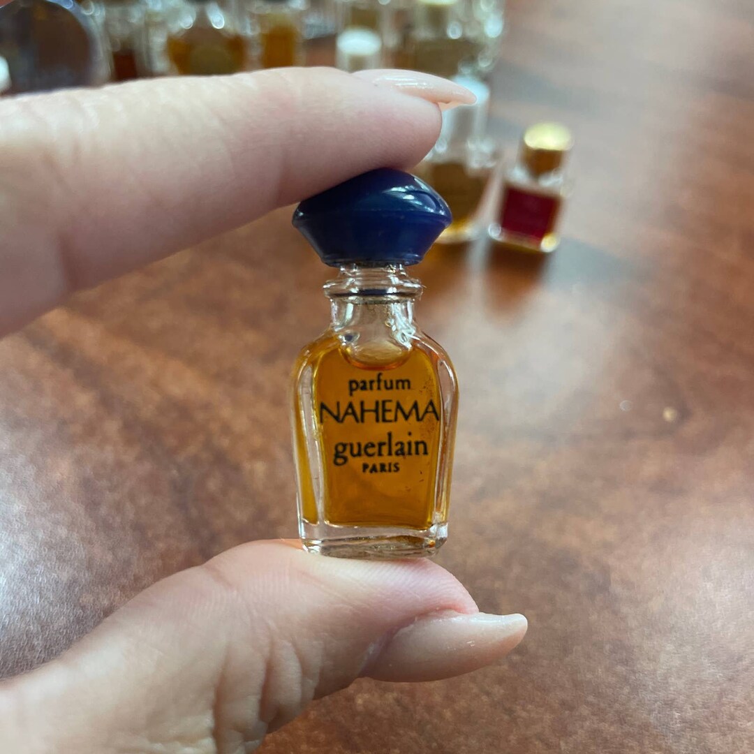 Vintage Miniature Nahema Guerlain Paris Parfum 1ML - Etsy