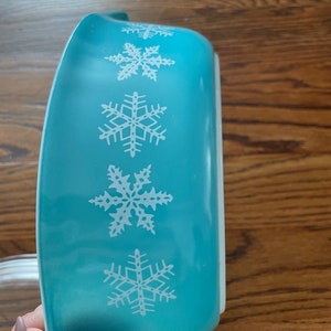 Vintage Aqua Snowflake Pyrex Casserole 1 1/2 Qt 043 - Etsy