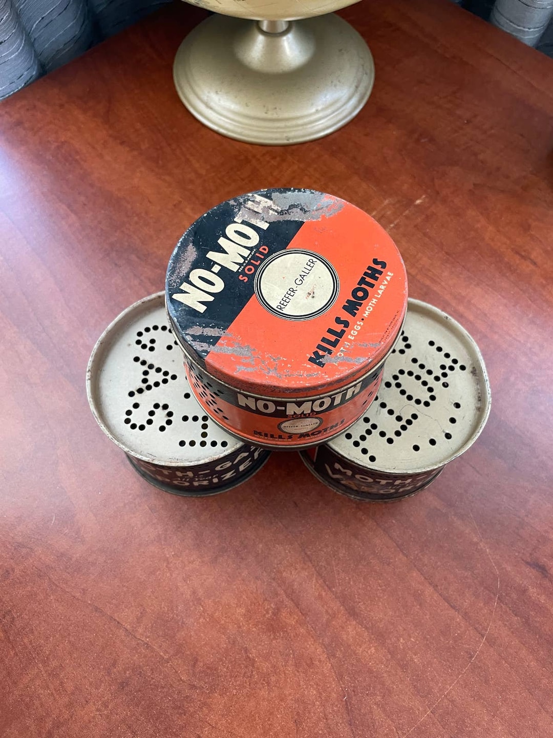 Set of 3 Vintage Tine Metal Moth-gas Containers - Etsy