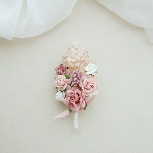 Boutonniere for the Groom With Dusty Pink and Blush Pink Roses ...