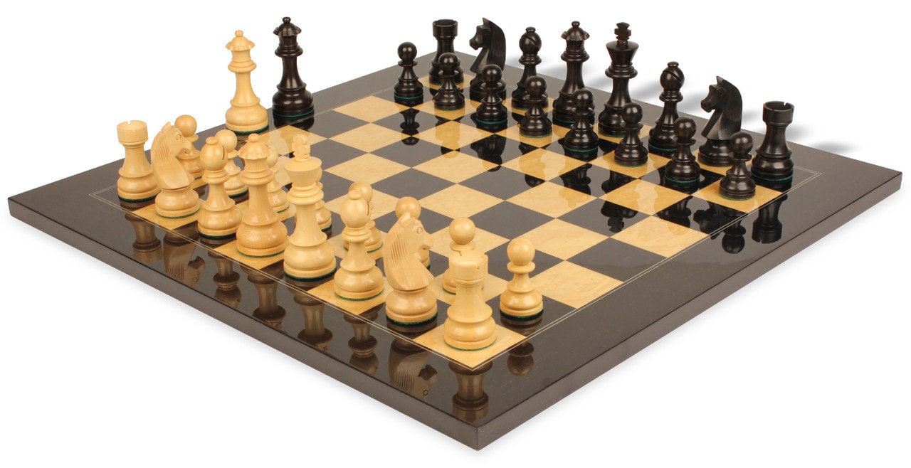 German Knight Staunton Chess Set Ebonized & Boxwood Pieces With Black ...