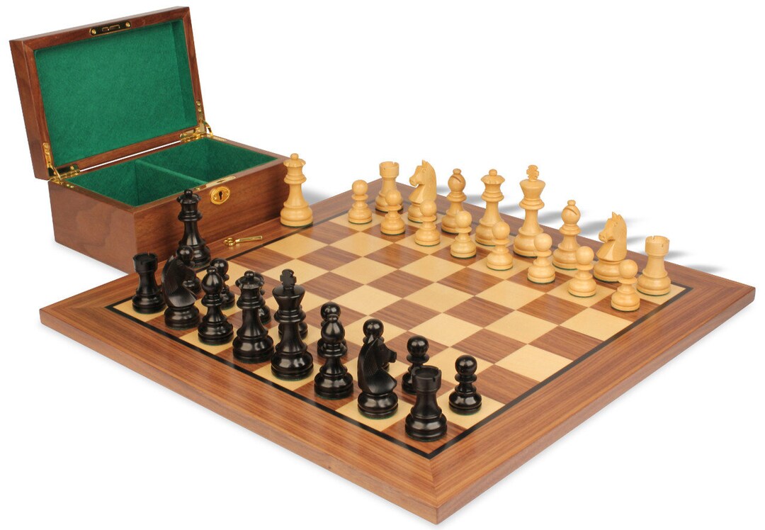 German Knight Staunton Chess Set - Ebonized & Boxwood Pieces - Walnut ...