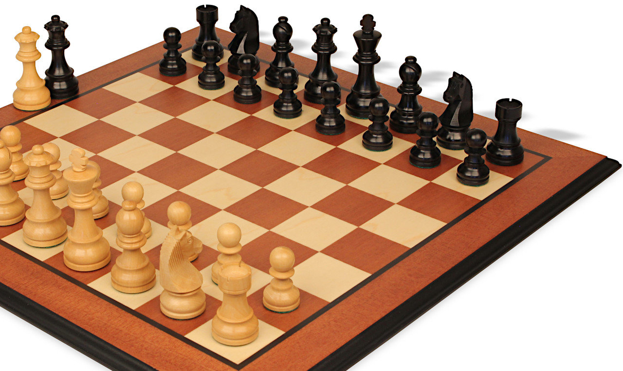 German Knight Staunton Chess Set - Ebonized & Boxwood Pieces - Mahogany ...