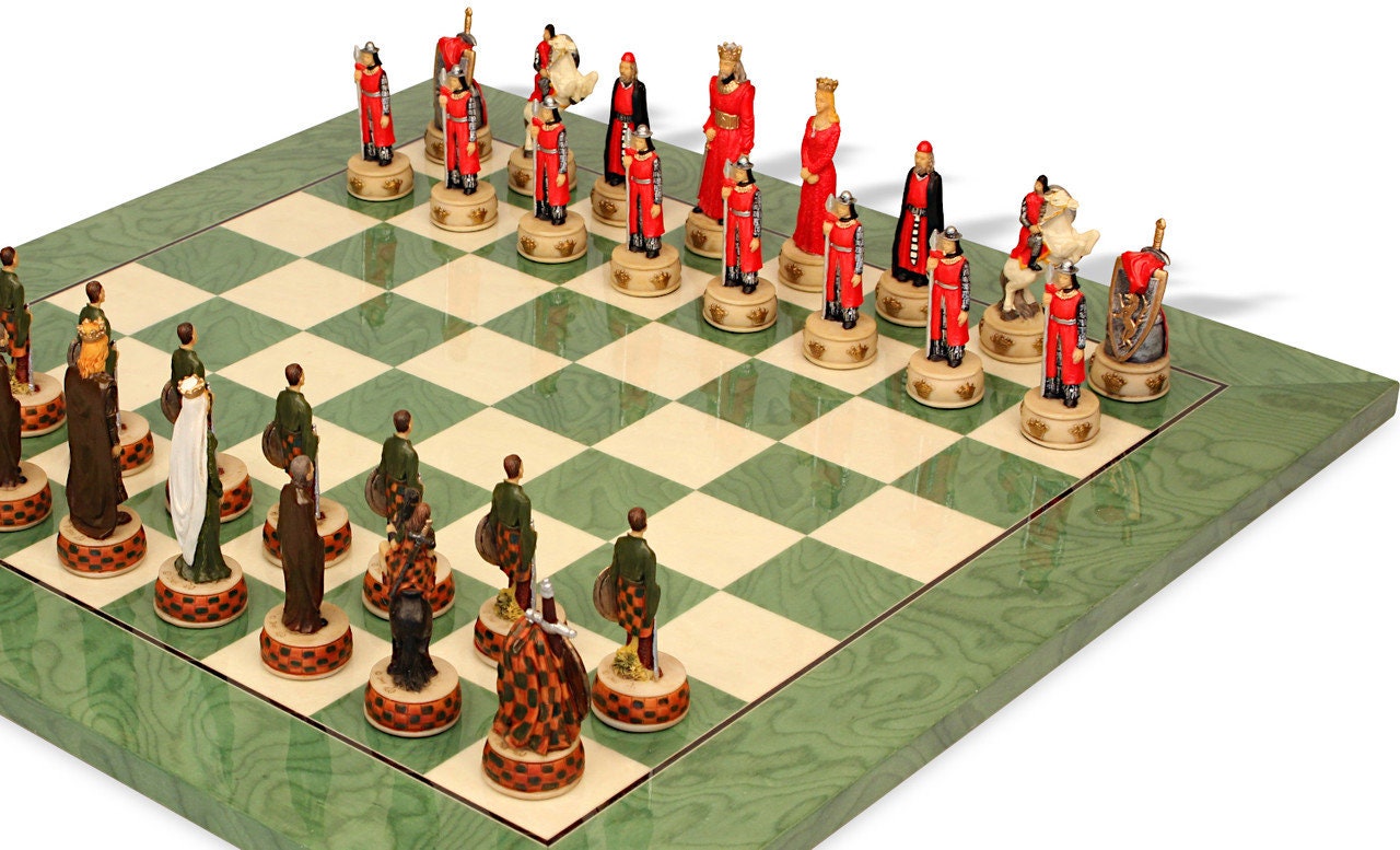 English & Scottish Theme Chess Set With Green Erable High Gloss Deluxe ...