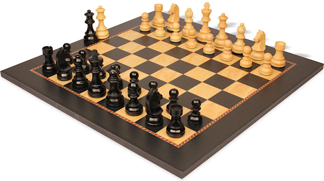 German Knight Staunton Chess Set Ebonized & Boxwood Pieces With the ...