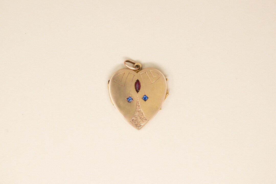Antique 14k Heart Locket - 1920s Late Edwardian, Art Deco Solid Gold ...