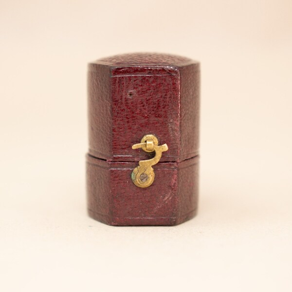 Antique Ring Box - Etsy