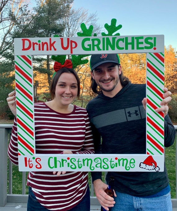 Diy christmas photo booth props store