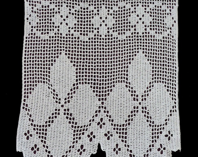 White Cotton Crocheted Window Curtain Floral Pattern Flower Silhouette ...