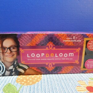 Loop De Loom Weaving Kit Spinning Loom Makes Weaving Simple, Fast and ...