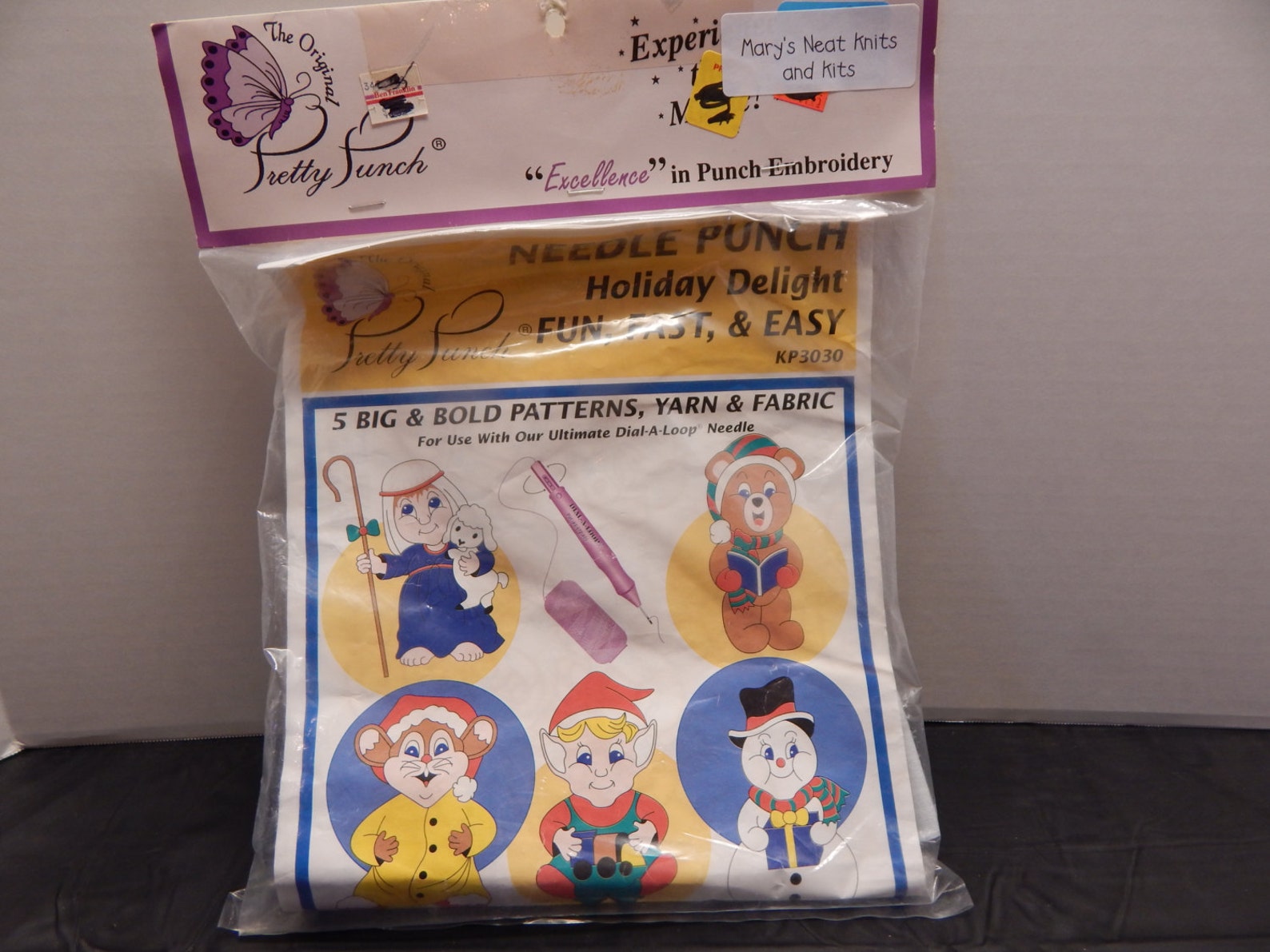 PRETTY PUNCH Needle Punch Holiday Delight Kit 5 Big and Bold - Etsy