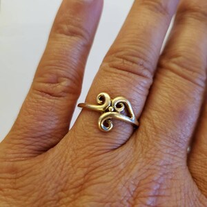 14kt Gold Swirl Ring - Etsy