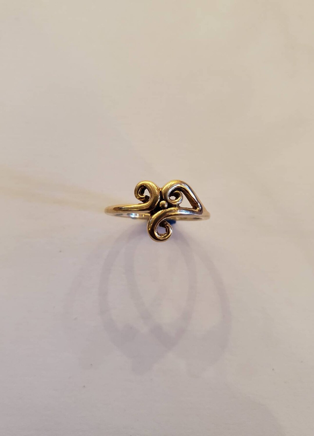 14kt Gold Swirl Ring - Etsy