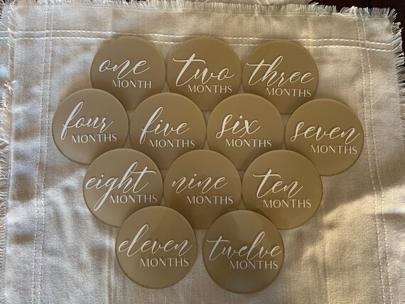 Acrylic Baby Milestones Disc, Baby Monthly Milestone Cards,Baby Monthly ...