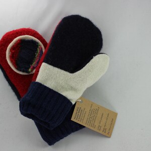 SMALL Recycled Wool Sweater Mittens, Women's Flowers Mittens, Red and ...