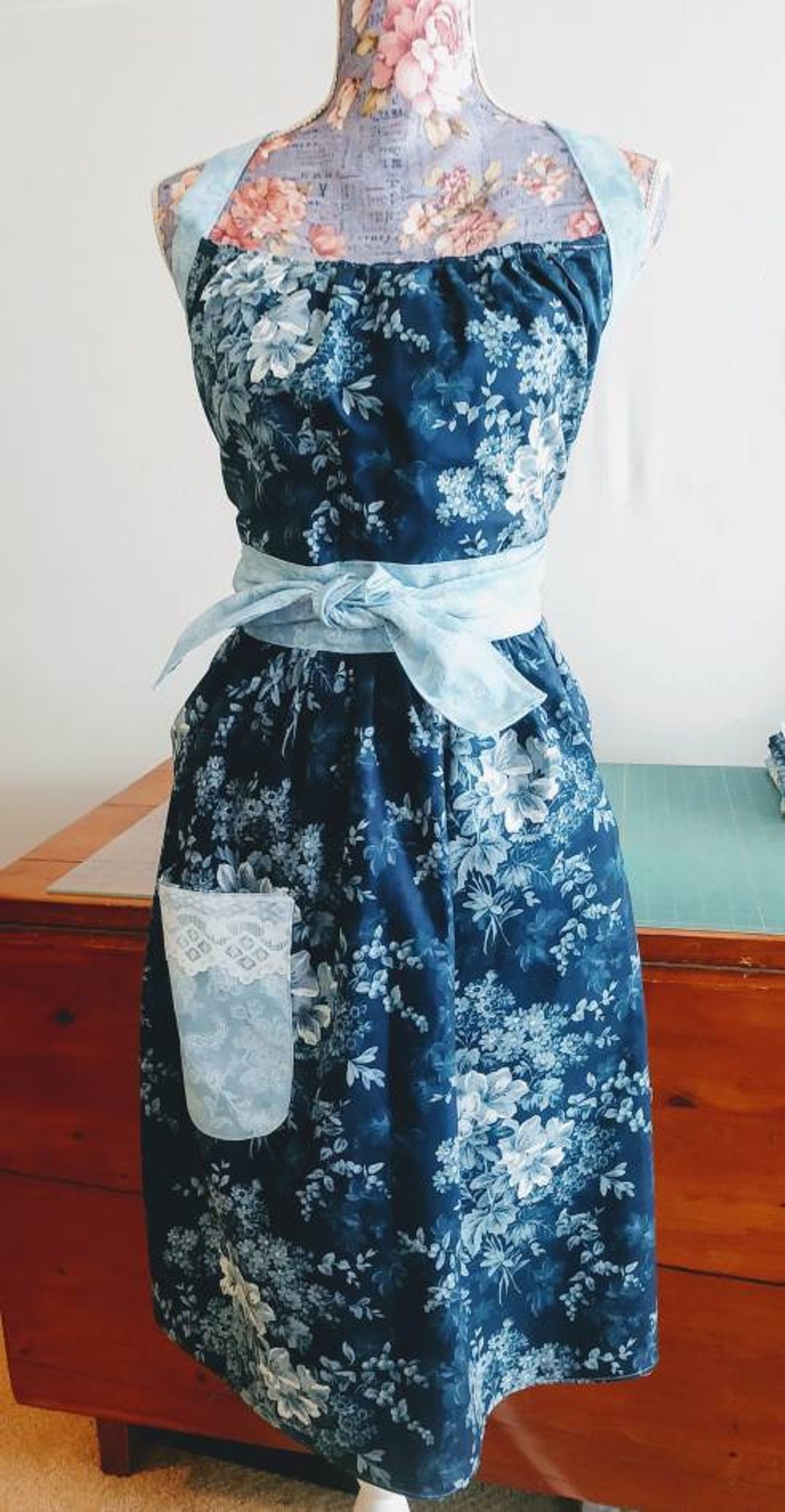 The Full Coverage Apron Pattern/plus Size Apron Pattern/pdf Pattern ...